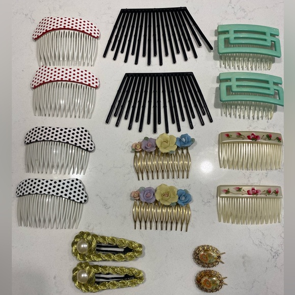 Accessories | 6 Sets Of Combs And 2 Sets Of Barrettes Sold Together ...